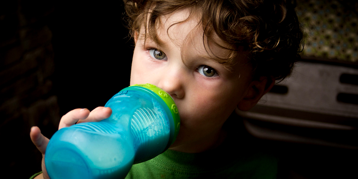 Help! How do I break the habit of bringing snacks to Mass for my kids?