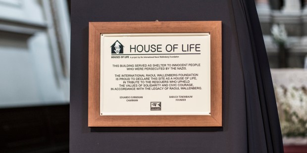 the-polish-priest-whose-house-of-life-saved-a-thousand-jewish-lives-1825