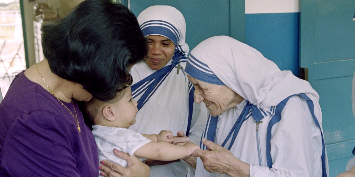 Missionaries of Charity copyright blue and white sari habits—Aleteia