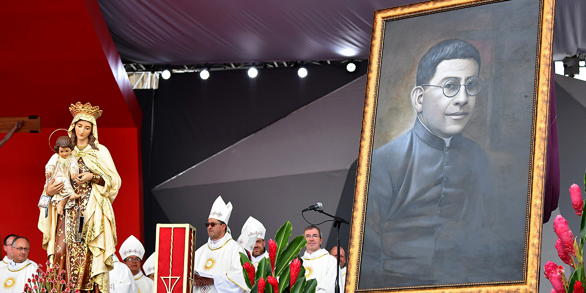 Biographies of Bishop Jesús Emilio Jaramillo Monsalve of Arauca and ...