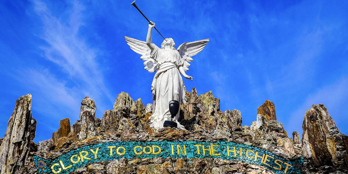 Largest grotto in world is a shrine to the Virgin Mary in Iowa--Aleteia