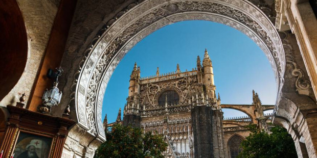 The biggest gothic church in the world is in Sevilla