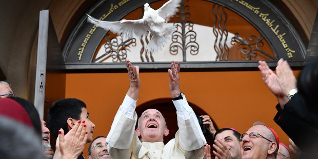 Ask the Holy Spirit which decision is the best one, recommends pope