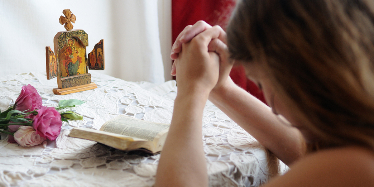 A few tips on how to pray for someone --Aleteia