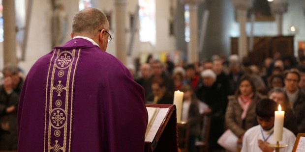Why does Advent have 4 Sundays?