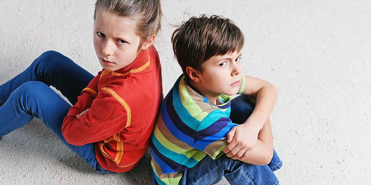 How to squash sibling squabbles in 3 easy steps -- Aleteia