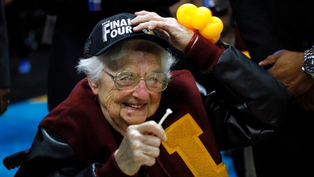 Sr. Jean officially retires from Loyola Chicago at age 106