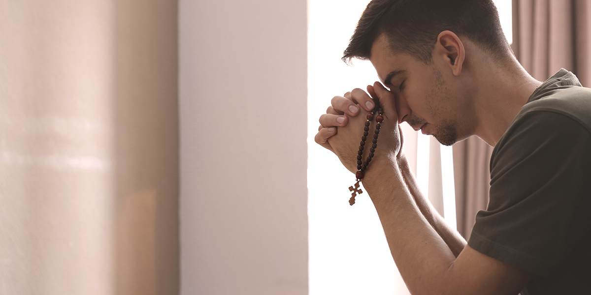 Prayer to reduce distractions when praying the Rosary
