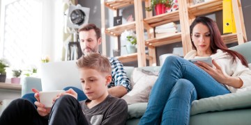 Why tech time is dangerous for the family