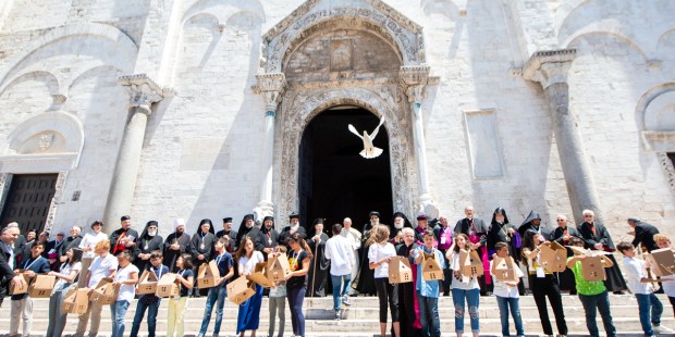 leaders-of-east-and-west-gather-with-st-nicholas-to-plead-for-mideast ...