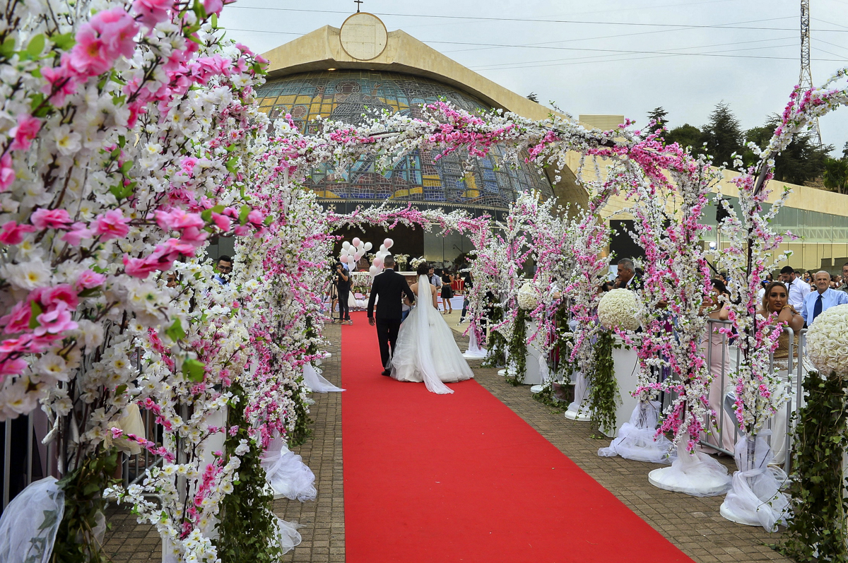 Maronite Catholic Wedding Capturing Love And Tradition: A Lebanese