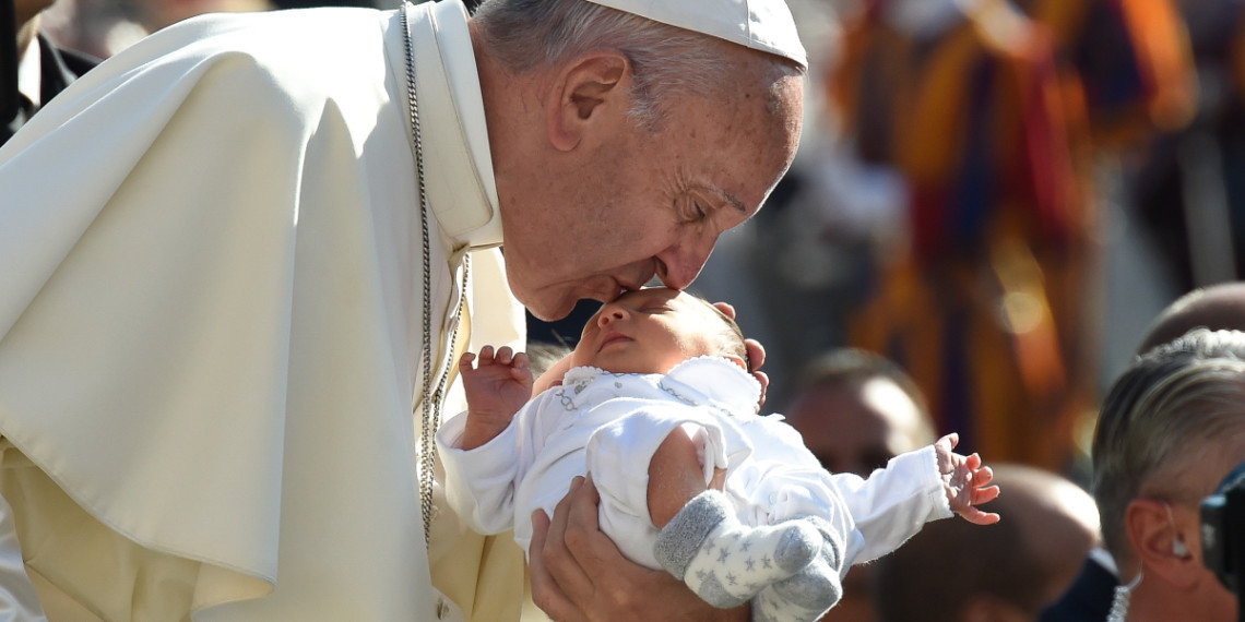 5 Reasons Pope Francis loves babies