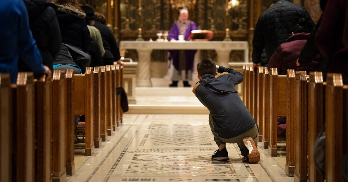 (slideshow) 2: Exclusive photos: Ash Wednesday in 36 photographs by 3 ...