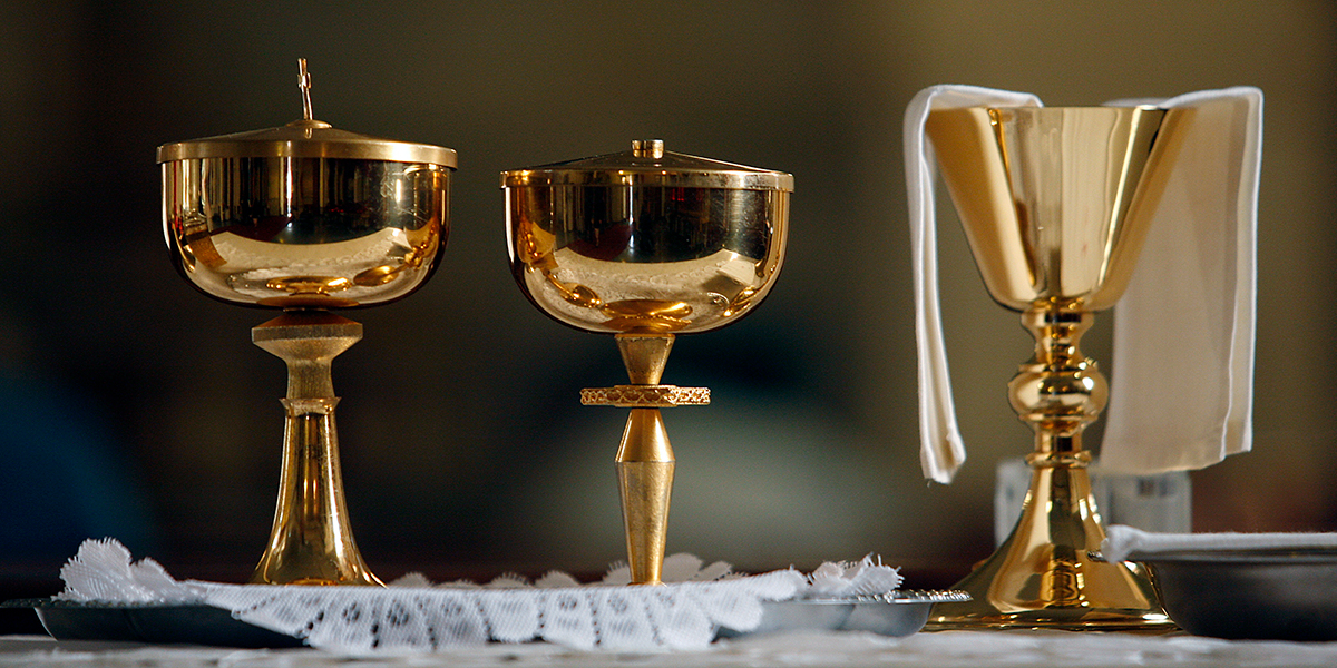 How the chalice and burial of Jesus are connected --Aleteia