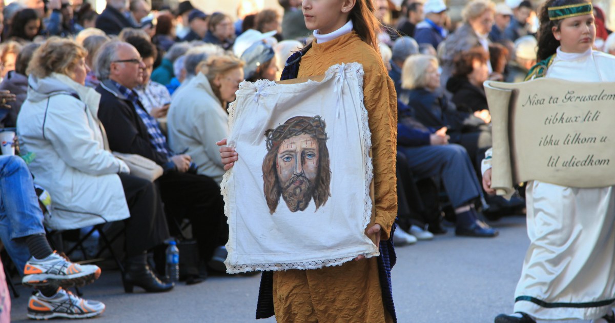 10 Countries and their Good Friday traditions