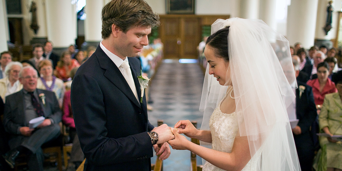 Consecrate your marriage to the Sacred Heart with this prayer