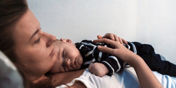 This Is Why Your Baby Wakes Up During The Night Aleteia