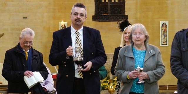 Symbolism of the offertory procession at Mass