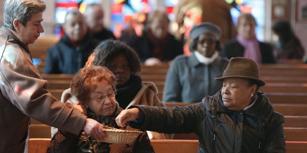 5 Bible verses about the benefits of almsgiving