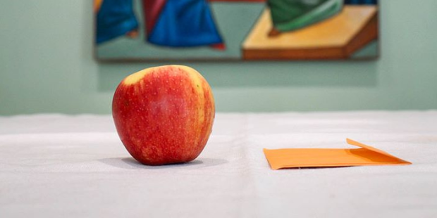 6-year-old boy gives Jesus an apple as a thank-you for answering a prayer