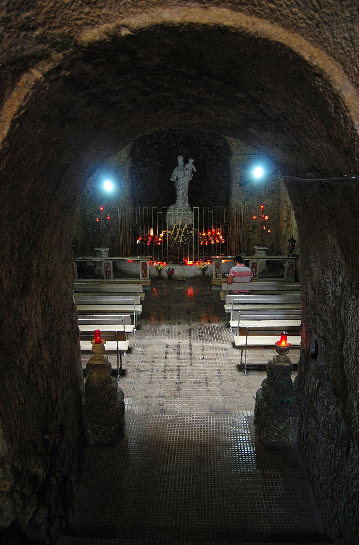 The miraculous images of Jesus and Mary in Malta and Gozo