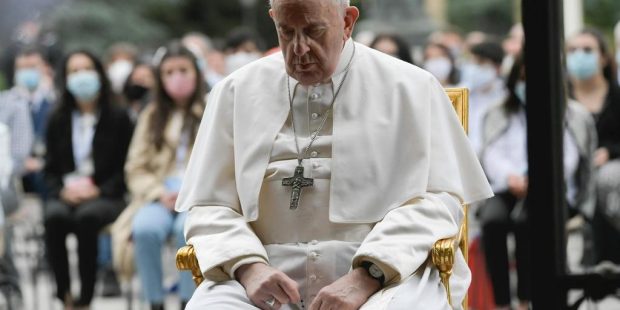 The world keeps going thanks to people who pray, says pope