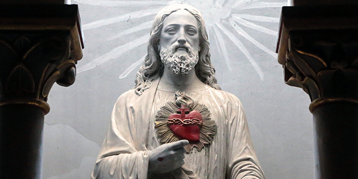 2 Prayers for First Fridays in honor of the Sacred Heart