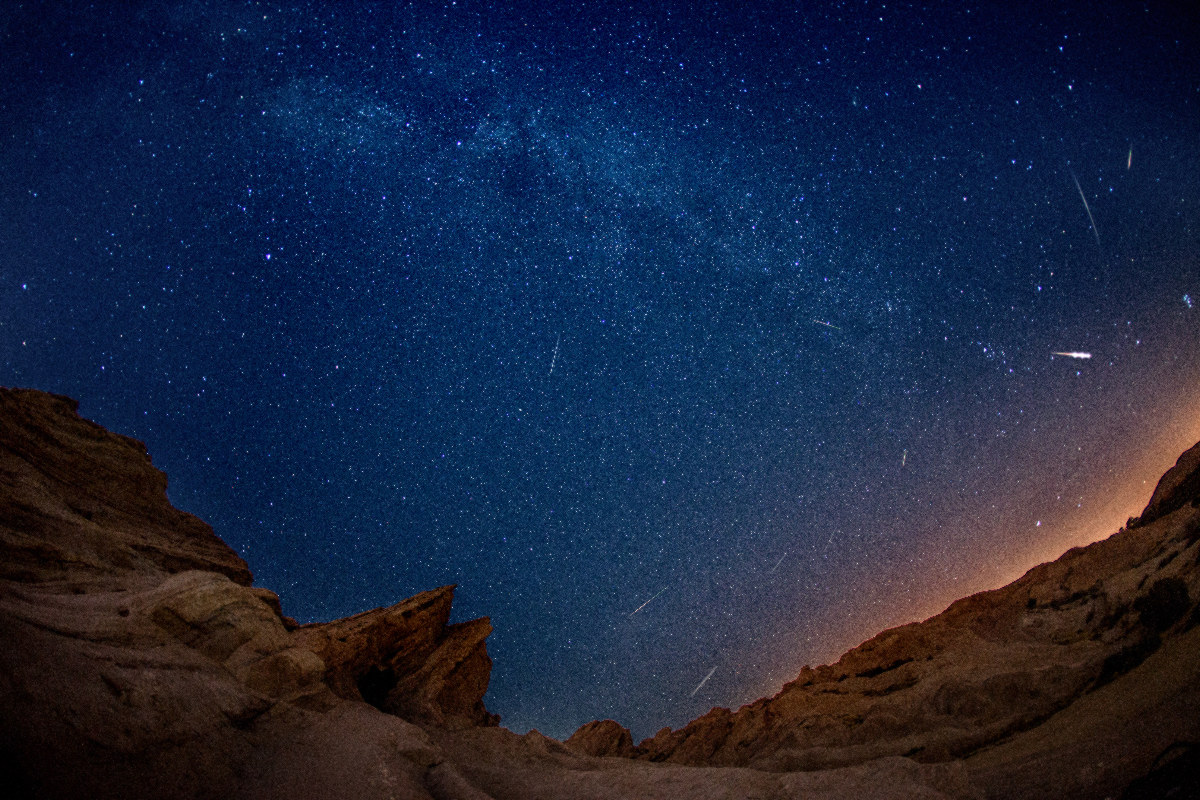 Do stars symbolize angels in the Bible?
