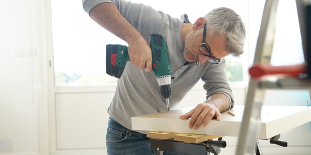 Doing manual work is a sign of great intelligence