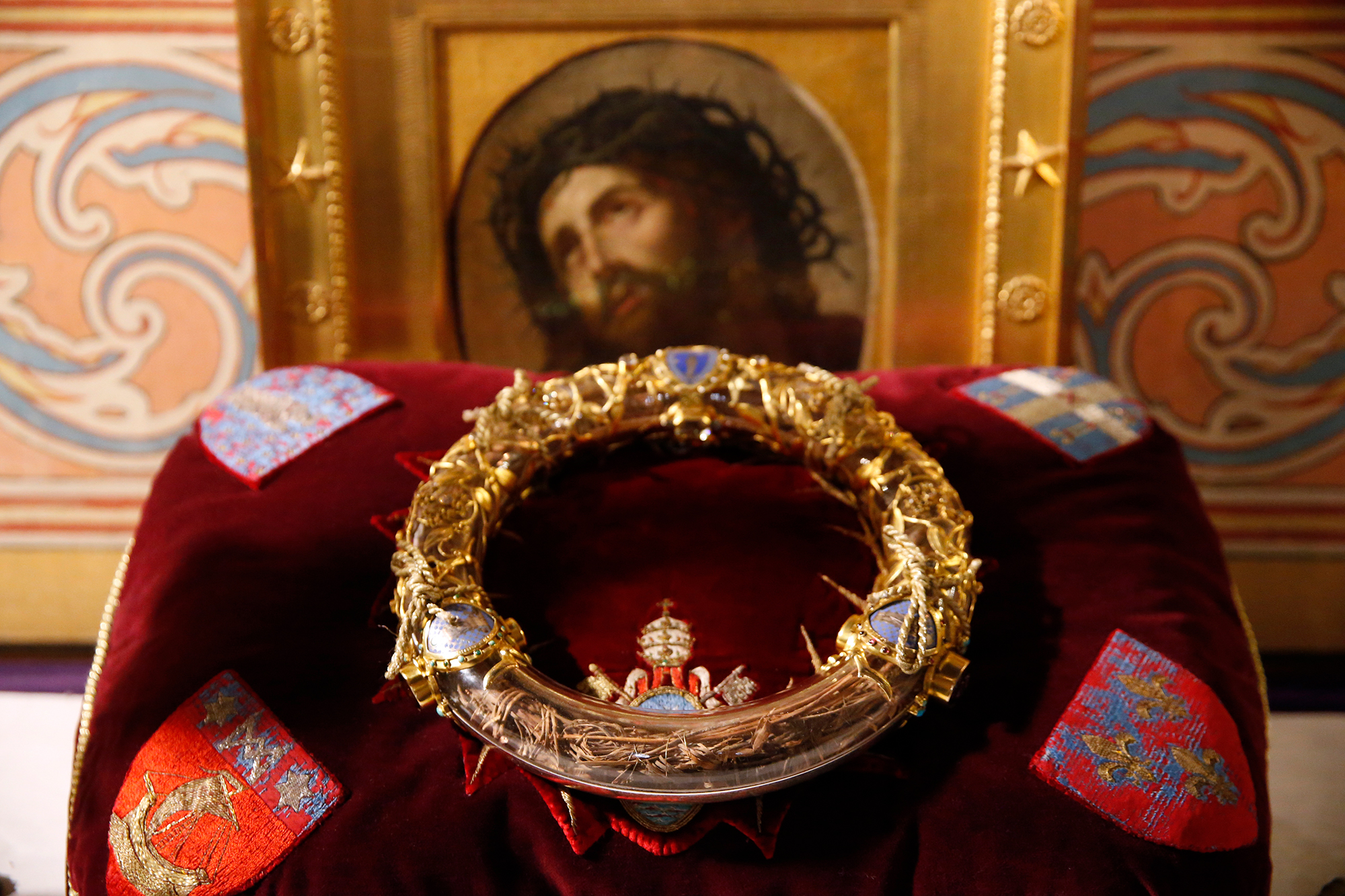 Top 7 articles that explore the truth behind Passion relics