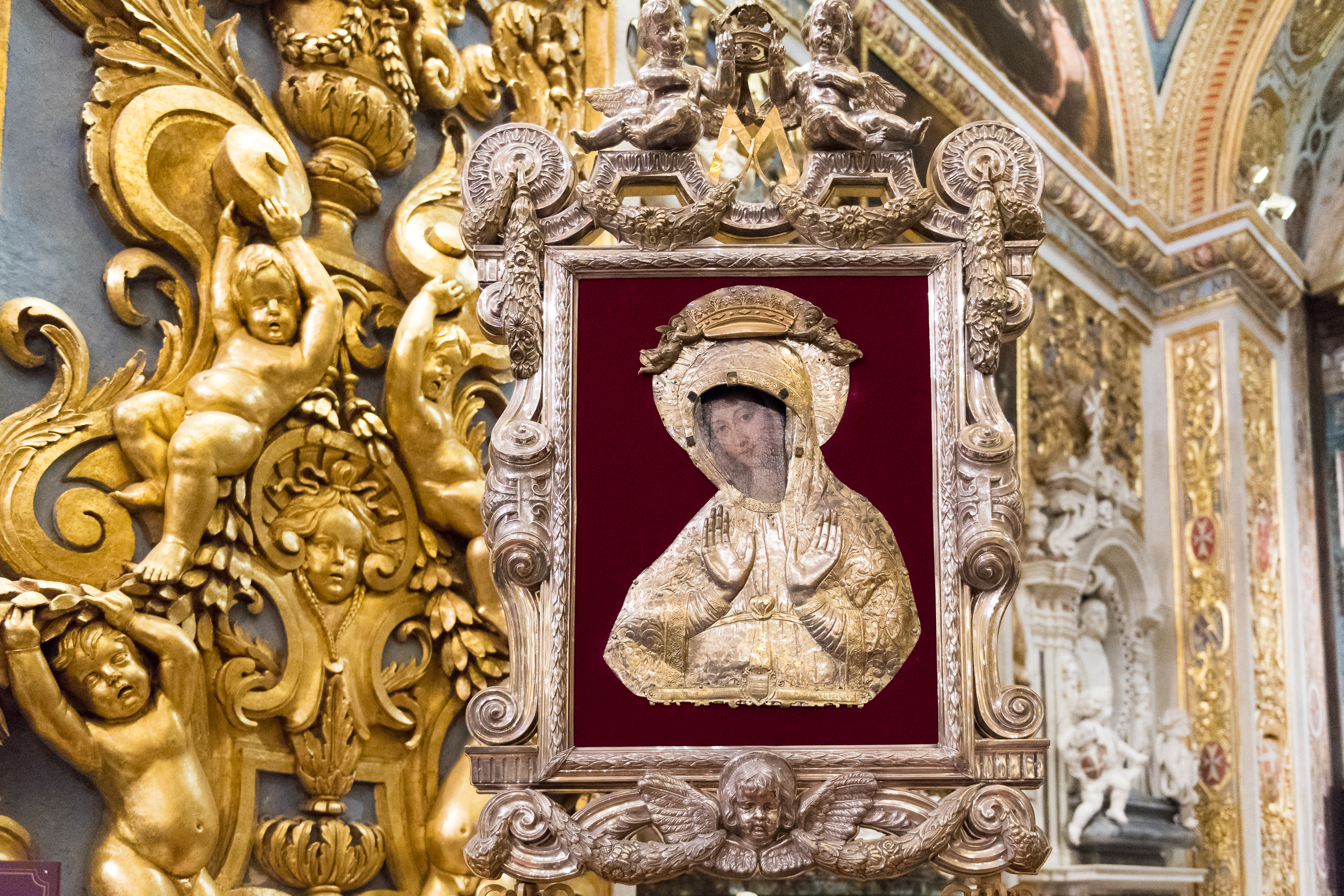 Malta's numerous Marian icons and images linked to miracles