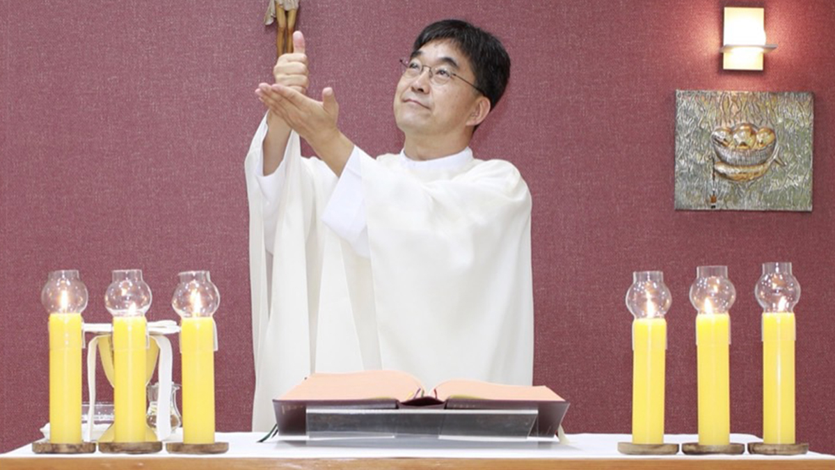 Korean priest returns to D.C. to become chaplain to deaf community