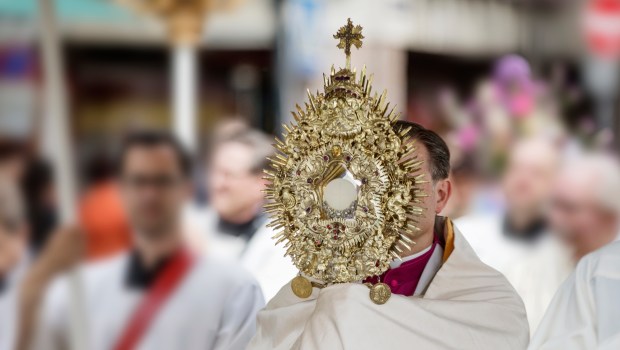 benediction monstrance