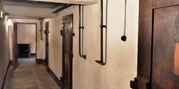 Auschwitz’s cell 21 still bears this carving of the Sacred Heart