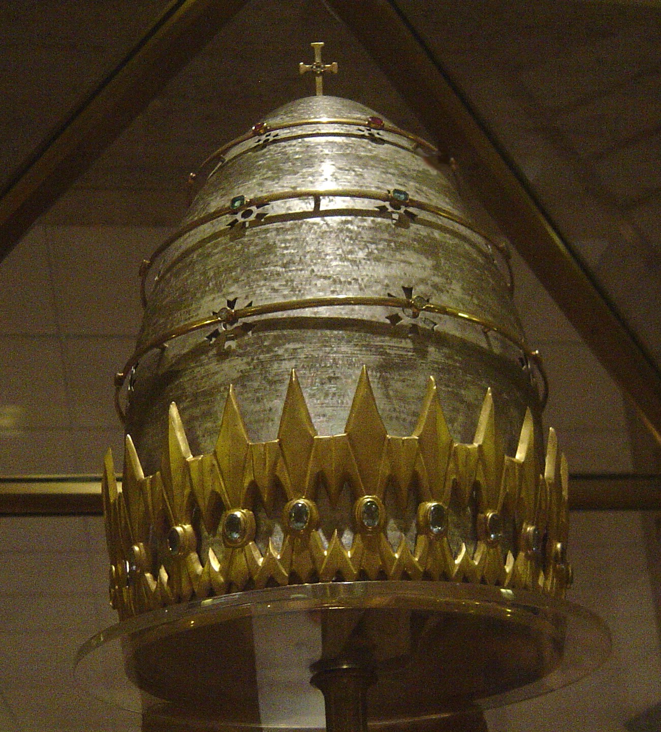 A bit of papal history: When popes wore tiaras