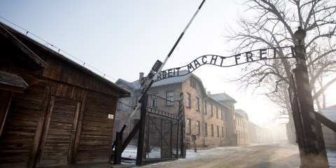 5 Chapter books about WWII and the Holocaust for kids