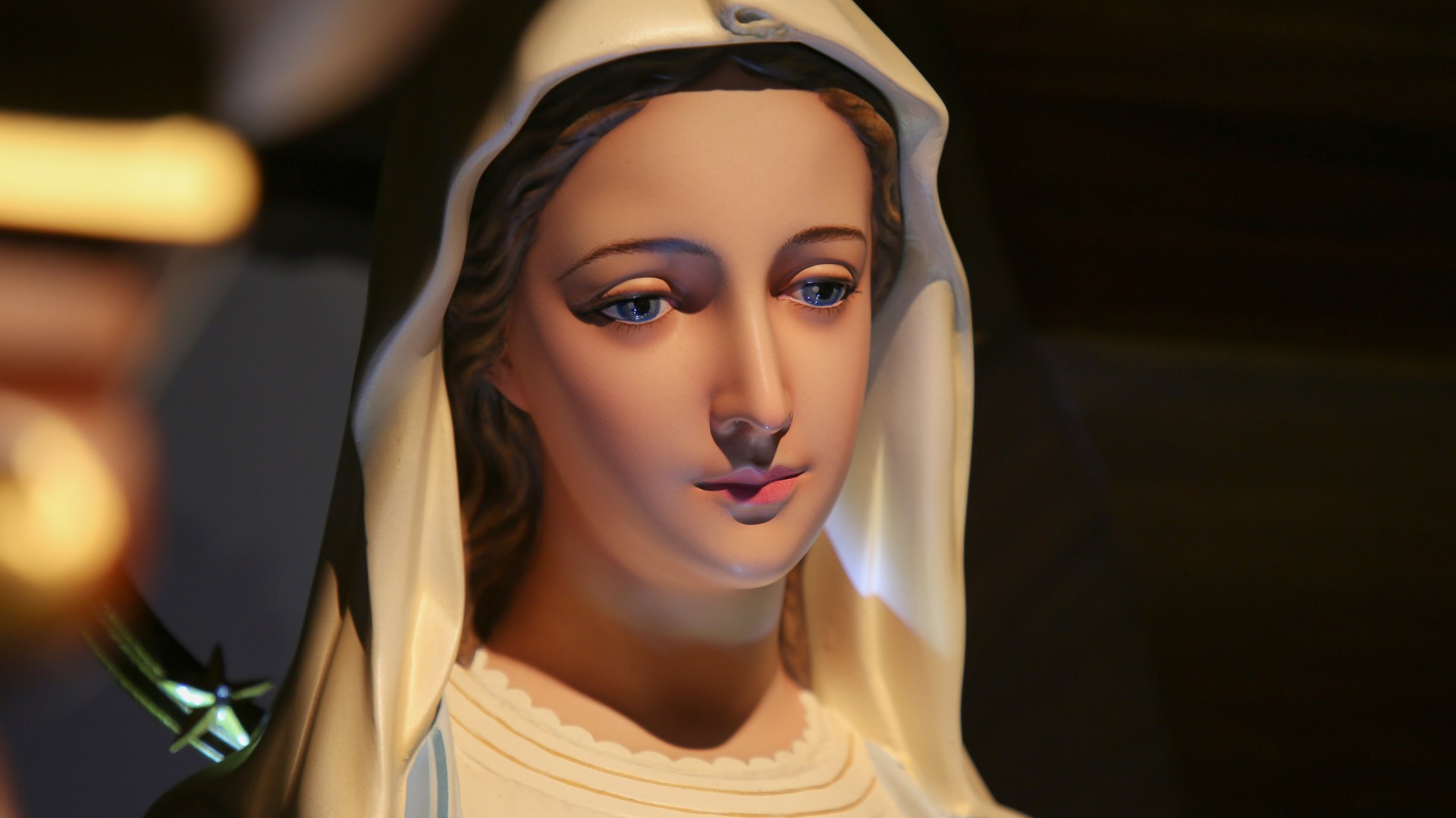 9 Ways Mary can help you have a fantastic new year