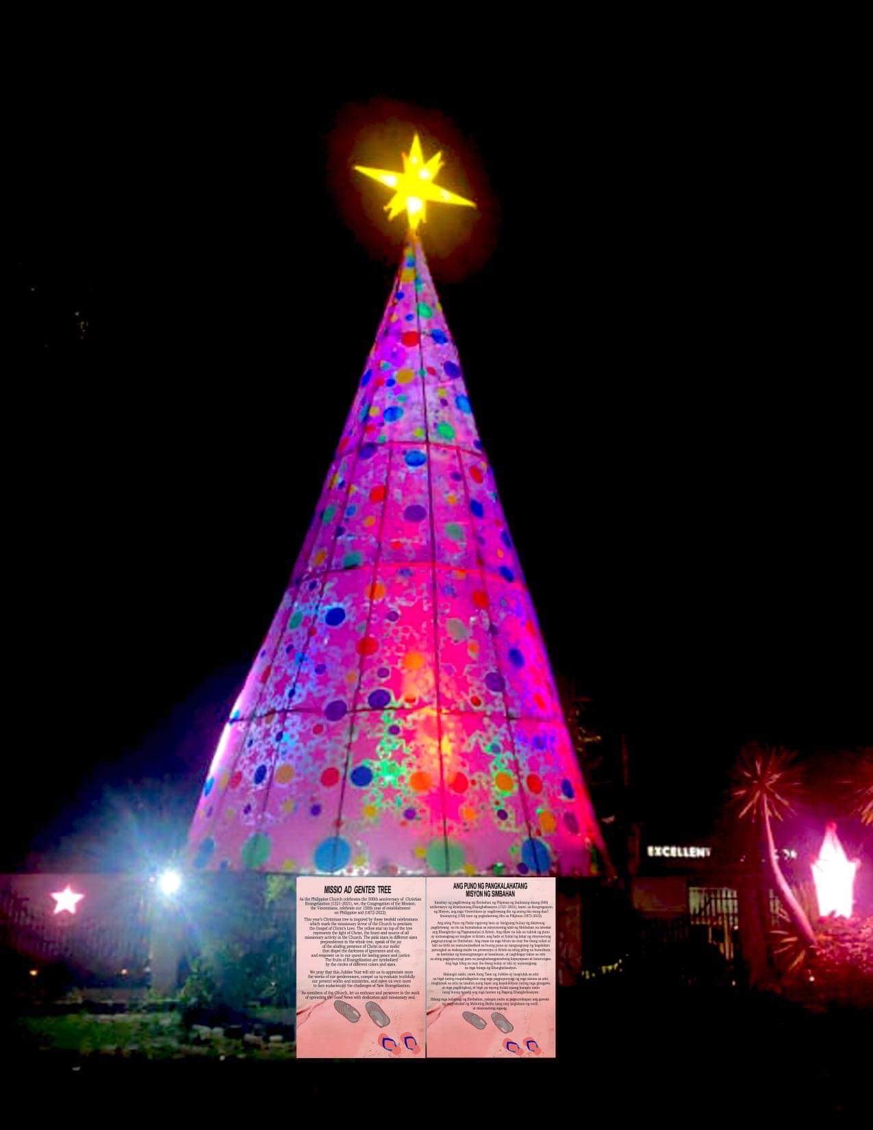 The special meaning of this pink Christmas tree in the Philippines