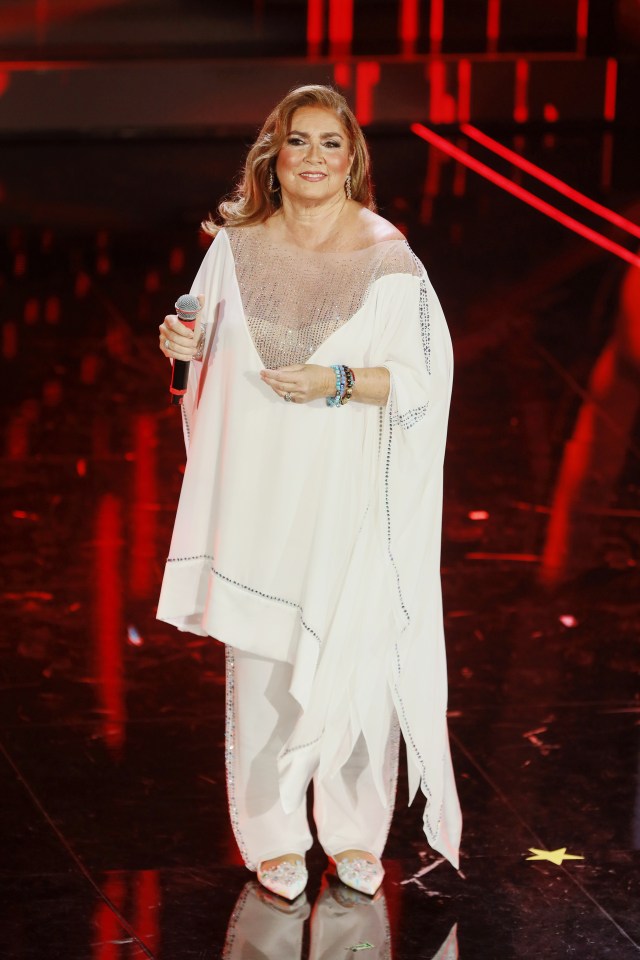 Singer and actress found peace praying the Rosary after her daughter’s ...