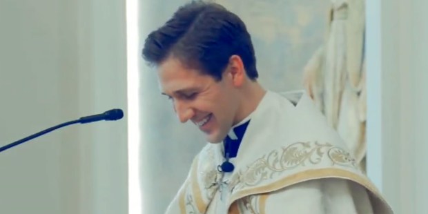 Priest “sabotages” his friend’s wedding in the most delightful way