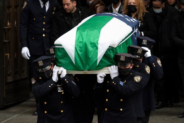 Exclusive photos: Thousands mourn fallen NYPD officer Wilbert Mora at ...