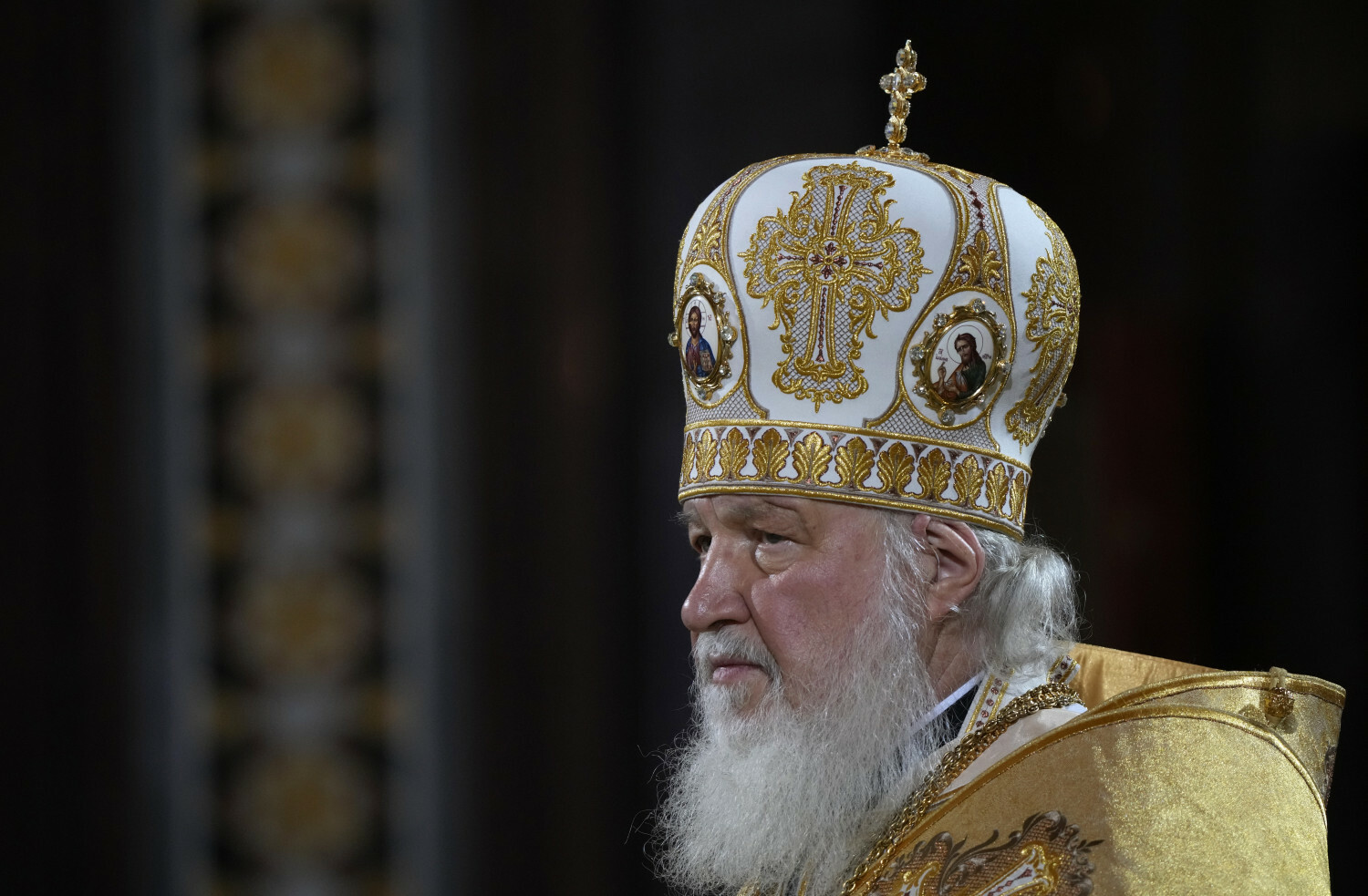 Pope encourages Russian opera singer to be ambassador of peace