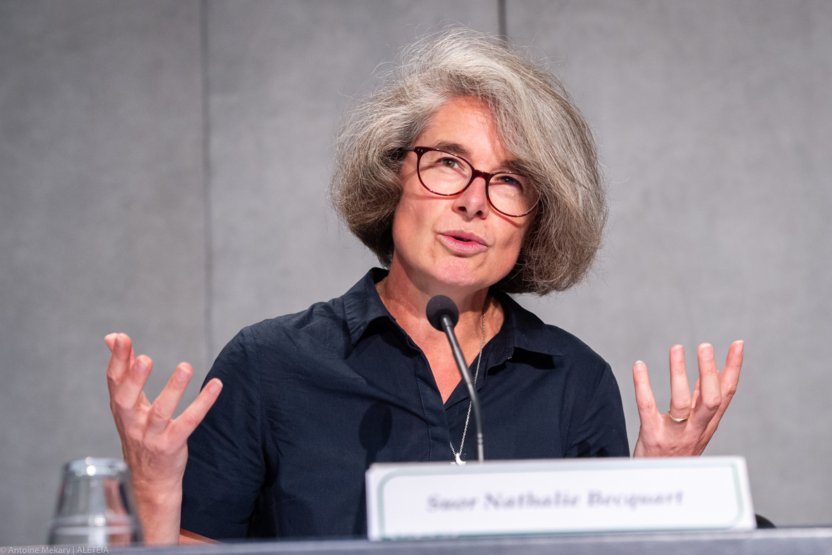 Rome & the World : Italian Bishop calls for better treatment of ...