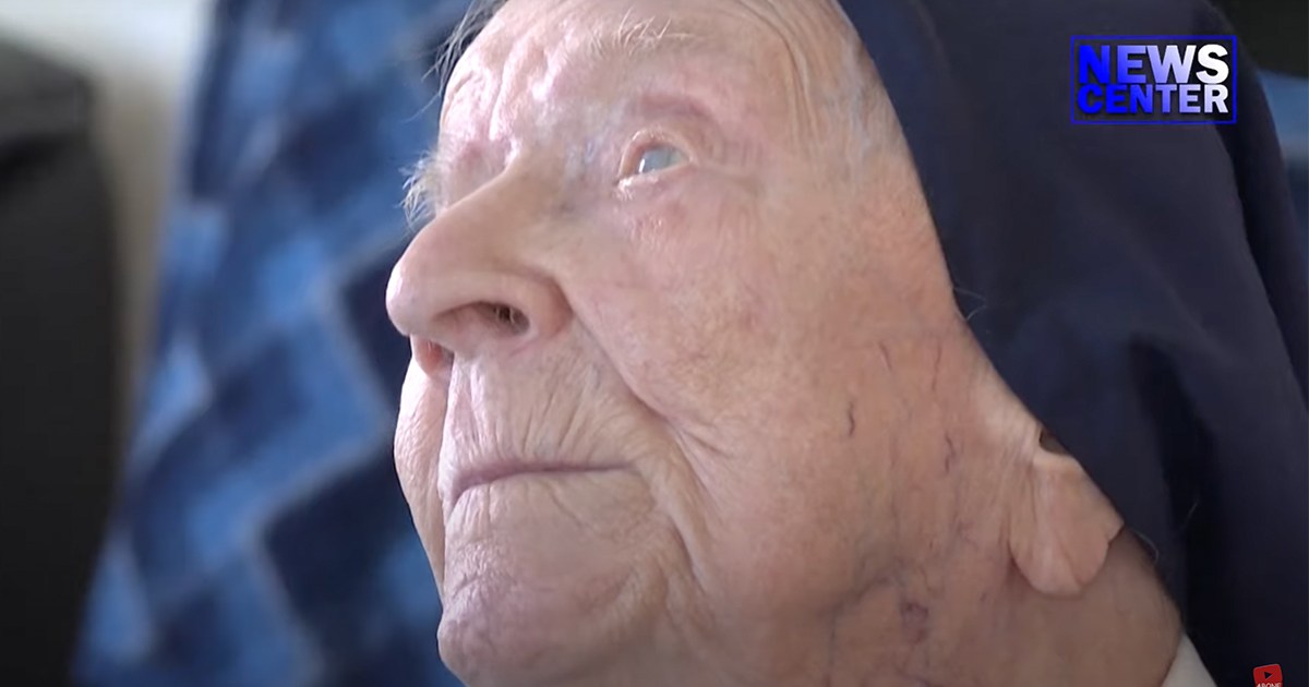 10 Things to know about the late-Sister Andre, who was the world’s ...