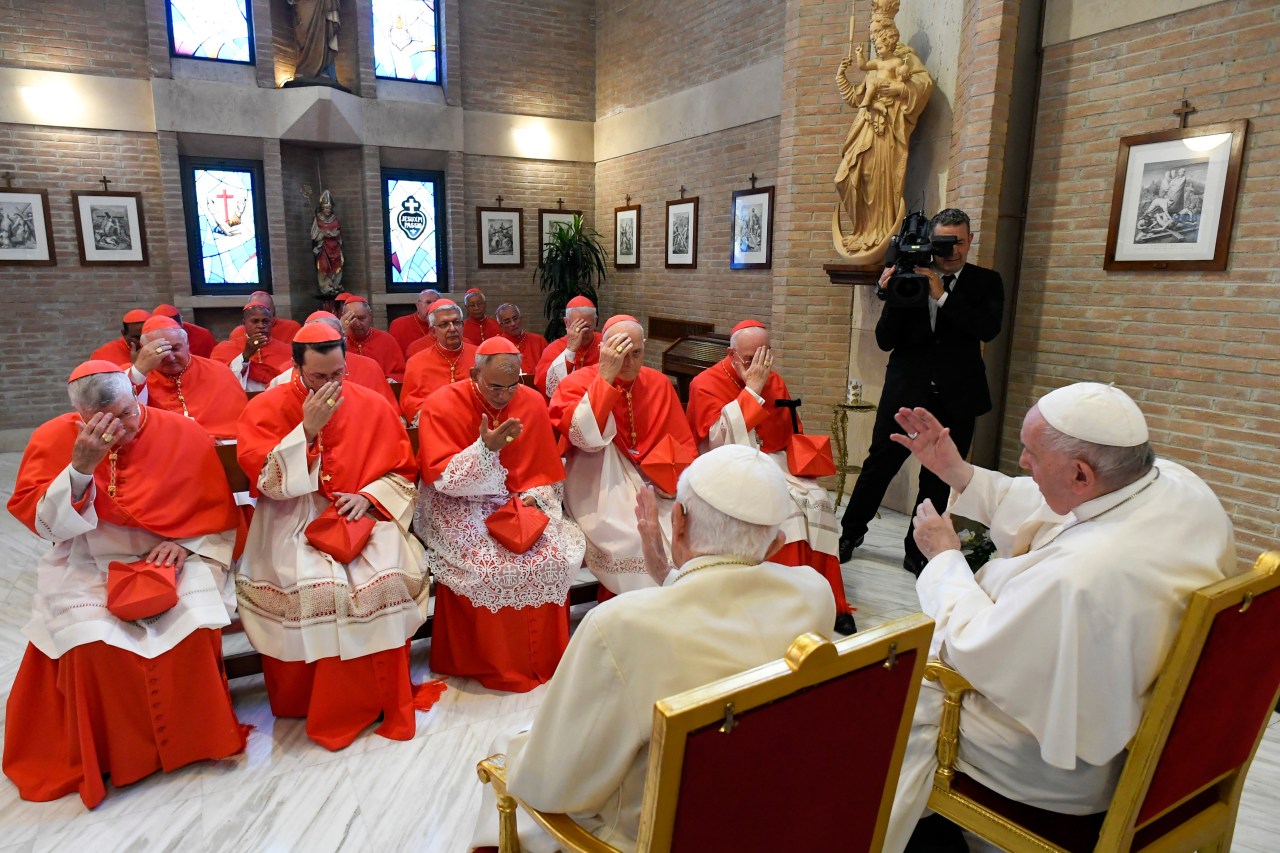 New cardinals visit Benedict XVI