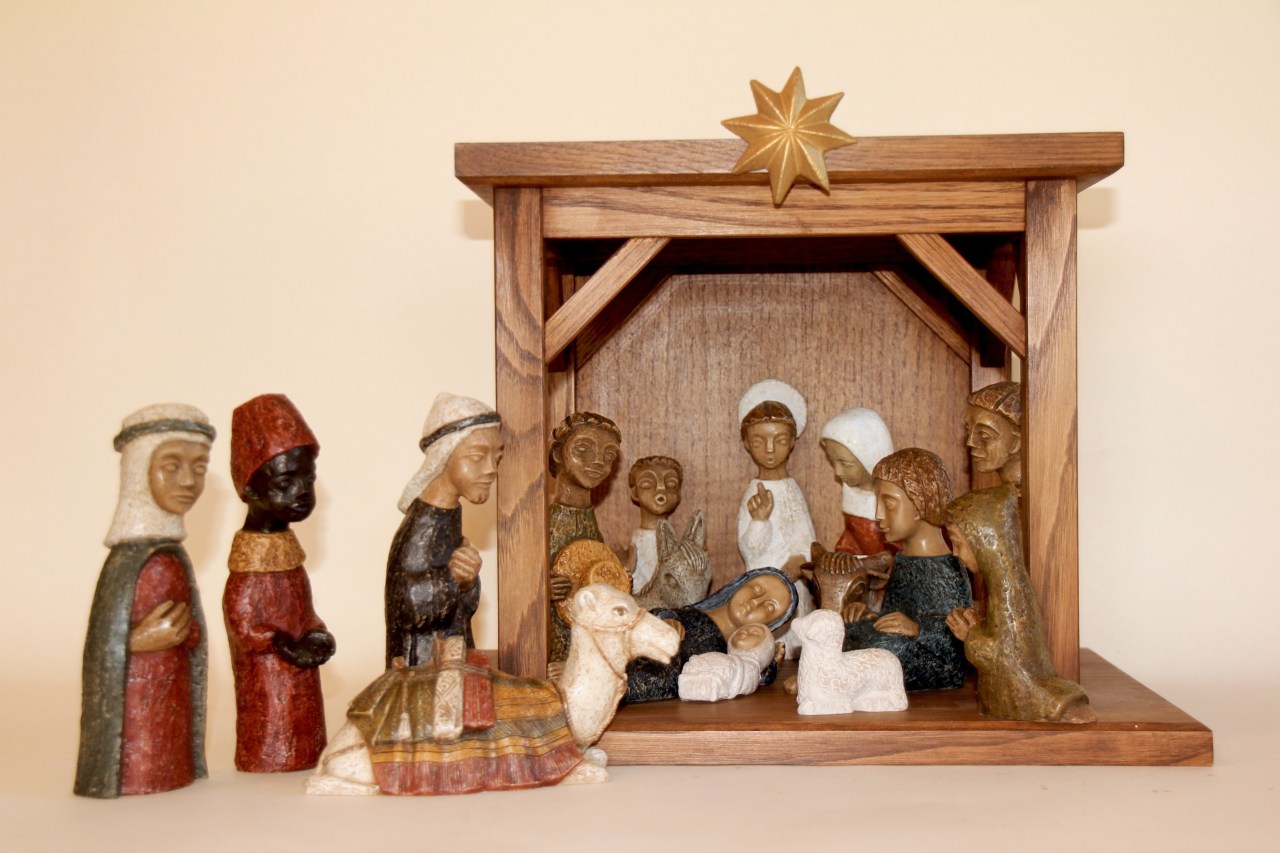 Nuns craft traditional crèches, following Jesus the carpenter