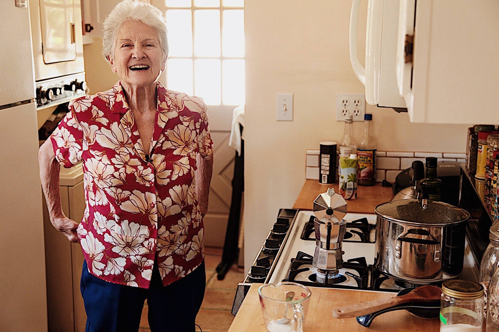Cuba’s Ángela Álvarez, 95, wins Latin Grammy for Best New Artist