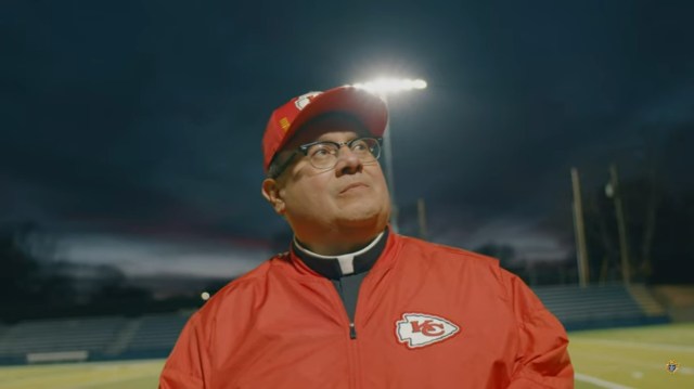 Meet the Kansas City Chiefs’ chaplain who is a “coach on God’s team”