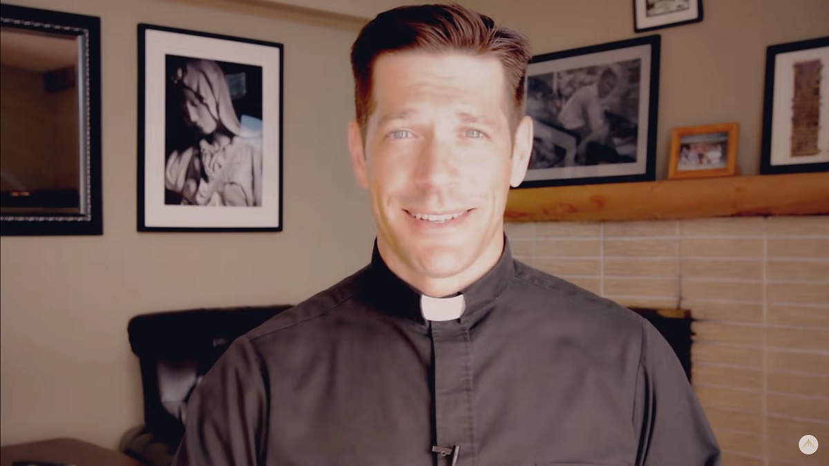 Fr Mike Schmitz’s thoughts on Confession brought us to tears