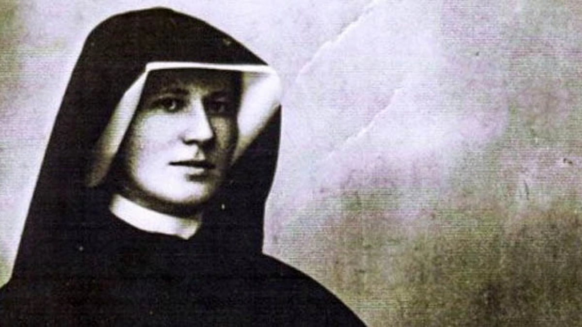 St. Faustina's experience receiving the invisible stigmata
